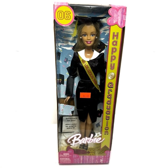 Barbie | Toys | Y2k Happy Graduation Cap N Gown Barbie Doll Class Of ...
